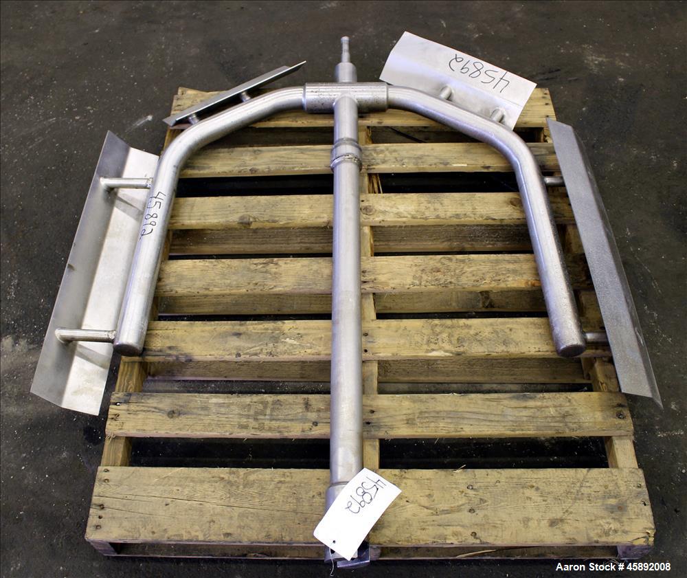 Used Anchor Style Agitator with Sidewall and Bottom Deflector Blade,