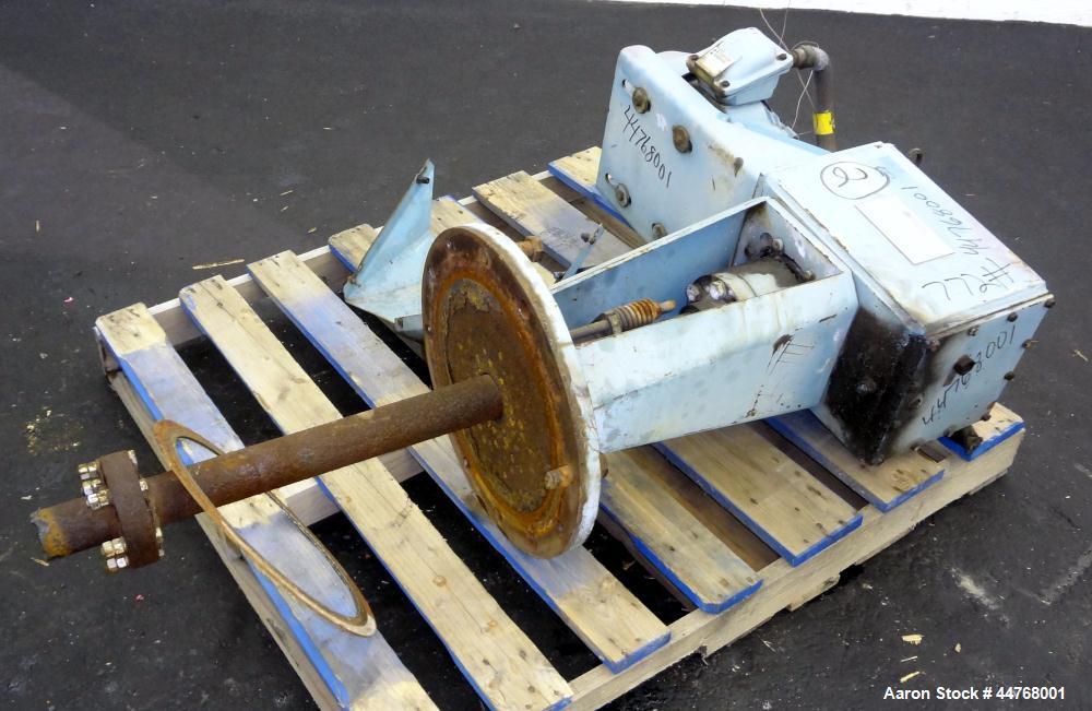 Used Chemineer HT Top Entering Agitator, Model 2HTA-3. Output rpm 45.