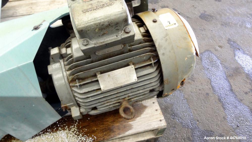 Used- Chemineer HT Top Entering Agitator, Model 4