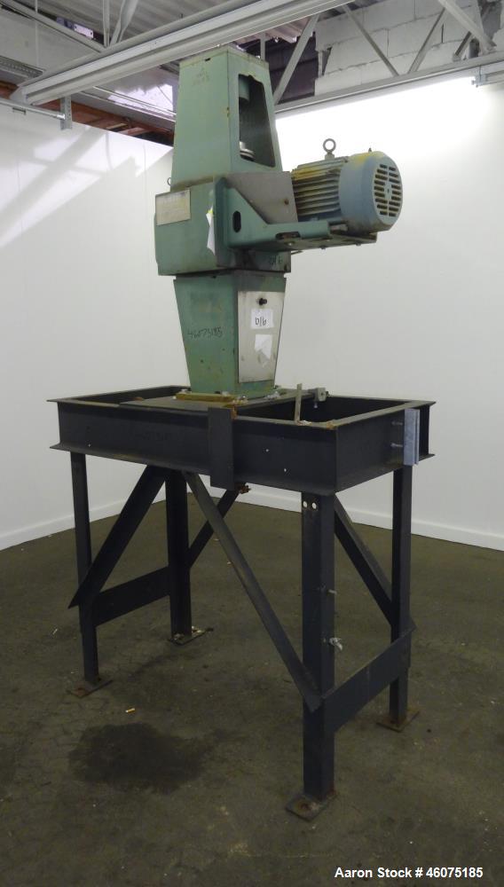 Used Lightnin Agitator, Model 82-QS-5. Approximate 2-1/2" diameter x