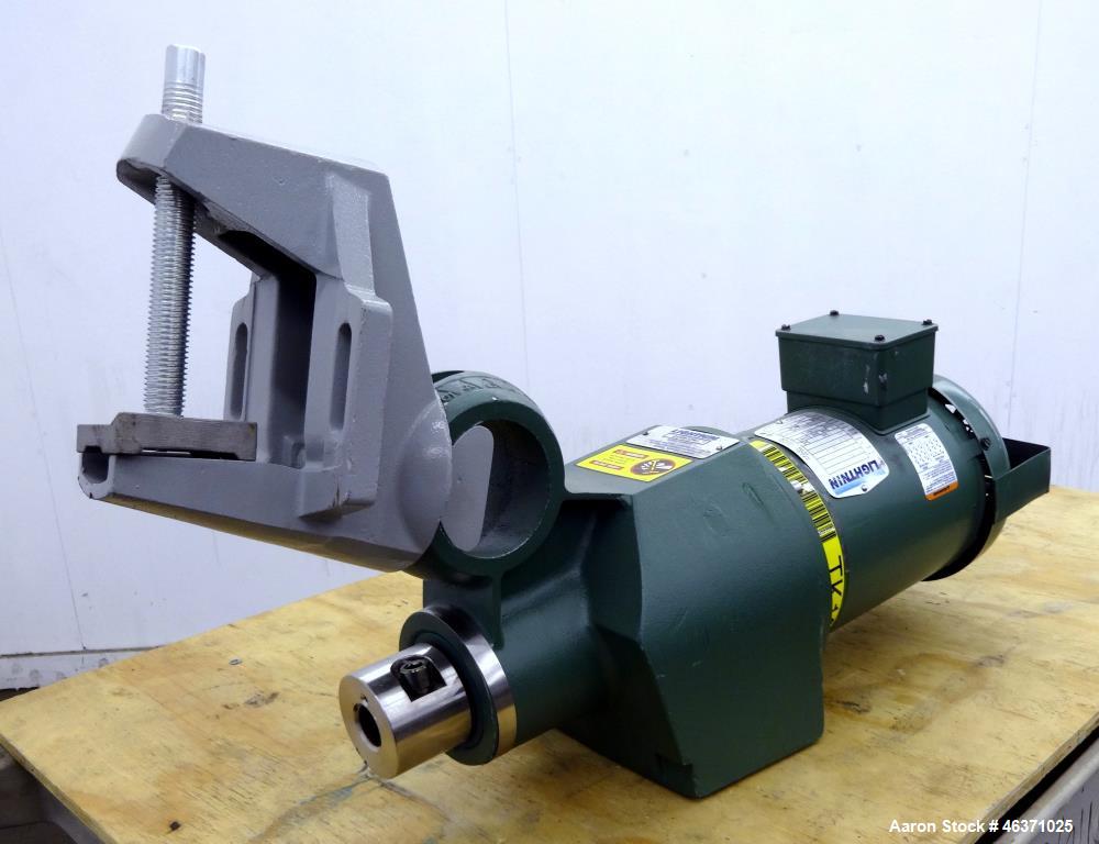 Used Lightnin Clamp On Agitator, Model X5P75. 3/4hp, 3/60/208-230/460