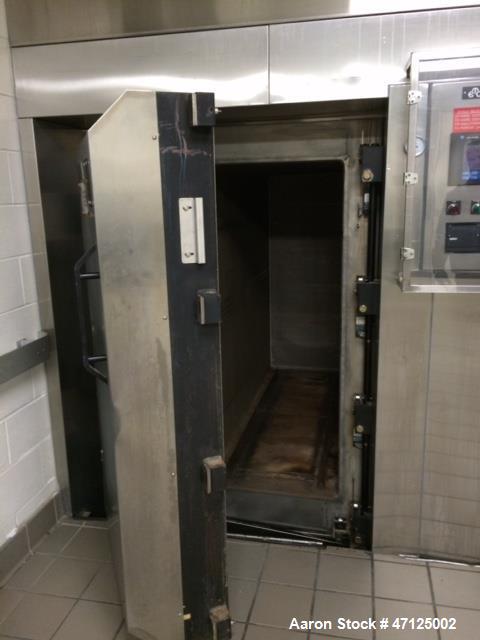Used ETC Large Autoclave. Inside dimensions 26" wide x 76" long x 62