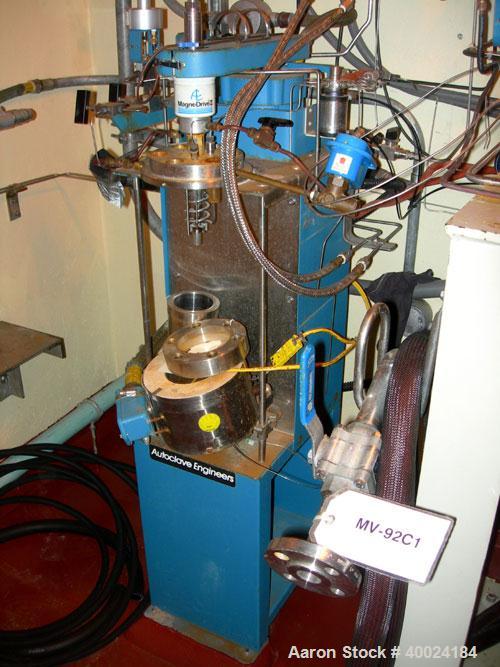 Used Autoclave Engineers Approximately 1/2 Gallon Autoclave, Hastello