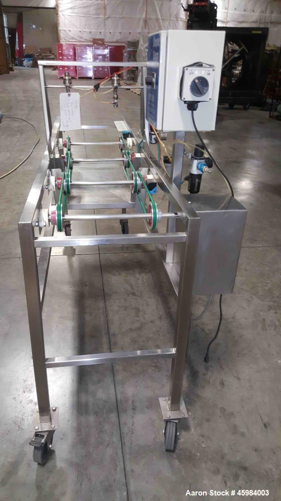 Used Simple Simon Pie Machine, Model 4700. Capable of producing pies