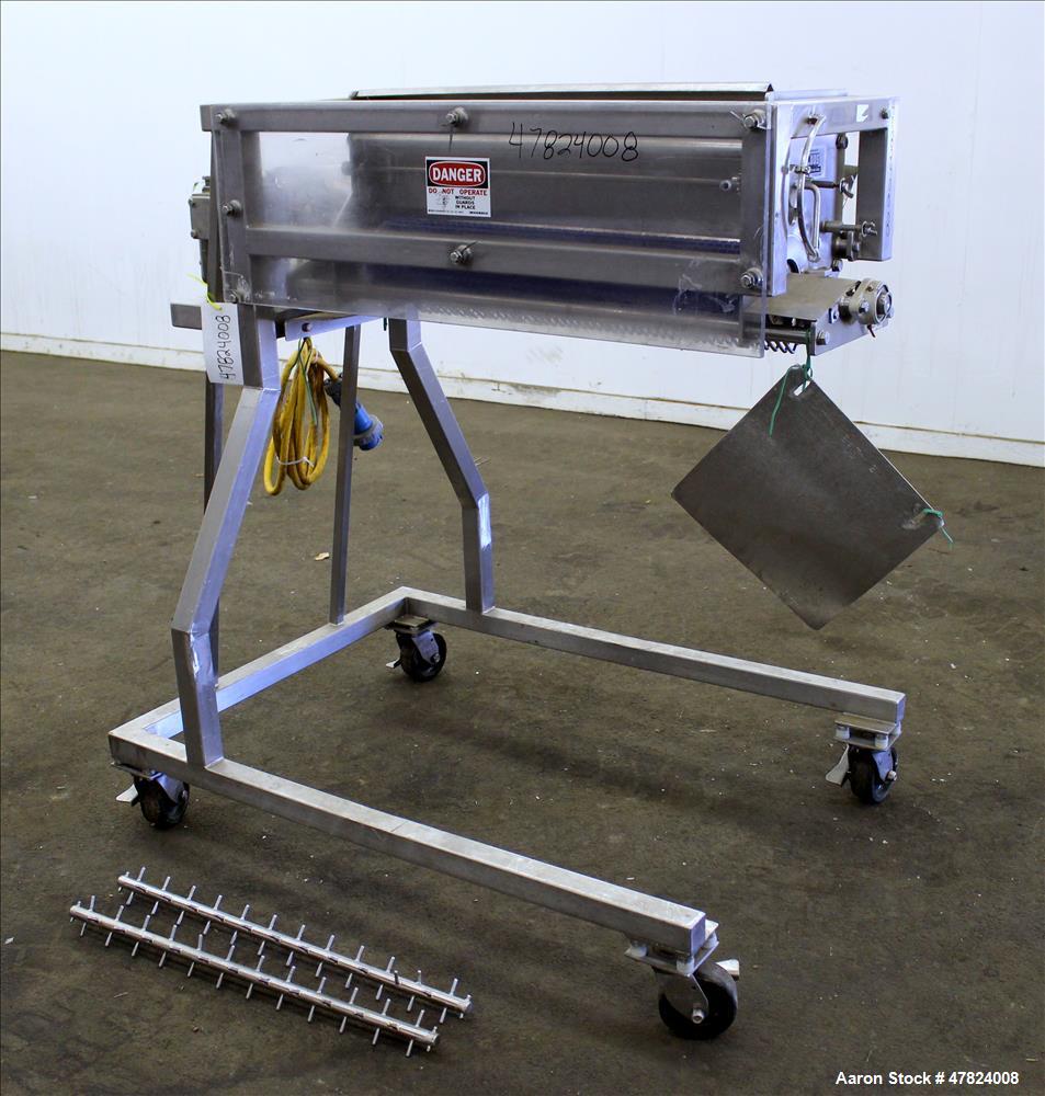 Used Loos Machine Applicator, Stainless Steel. Roll type applicator w