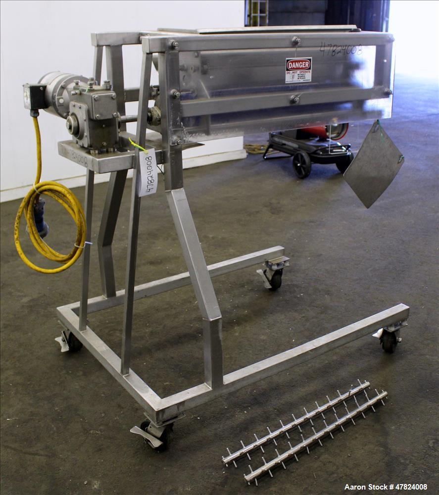 Used Loos Machine Applicator, Stainless Steel. Roll type applicator w