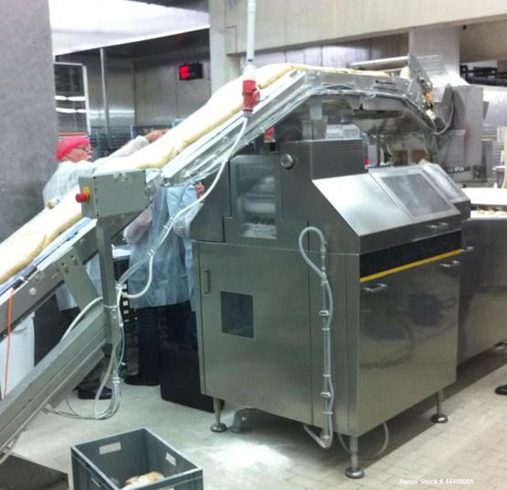 UsedKemper Quadro Round Dough Molding Machine. Produces rolls 35-150