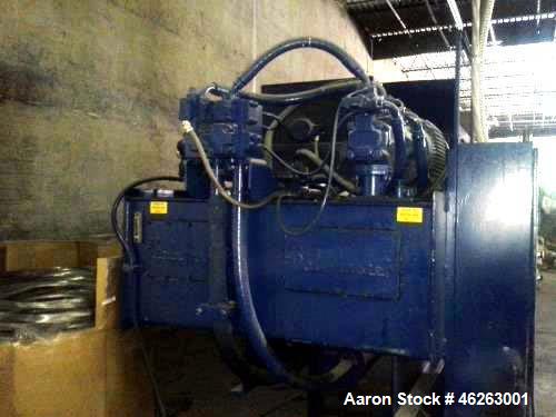 Used Balemaster Auto Tie Baler, Model 4475-10GJJ4LOO, UXZ6Z72792. 10"