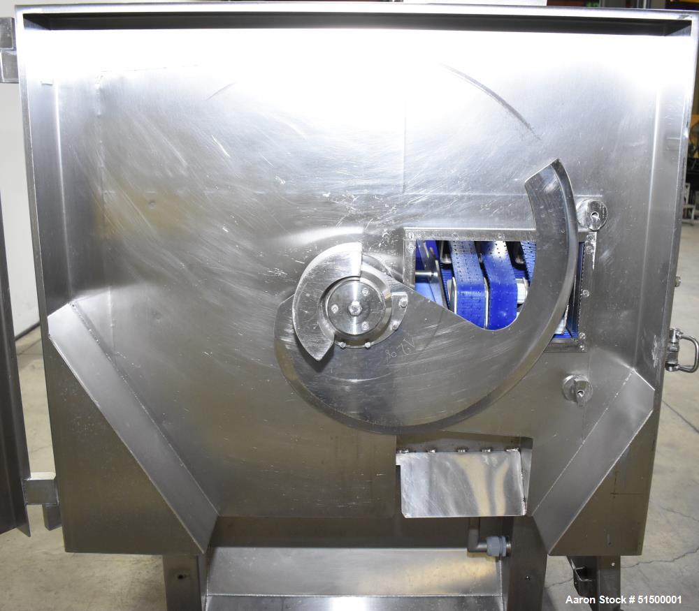 Used Holac SECT 28 Continuous High-Volume Slicer. Capable of 350-700