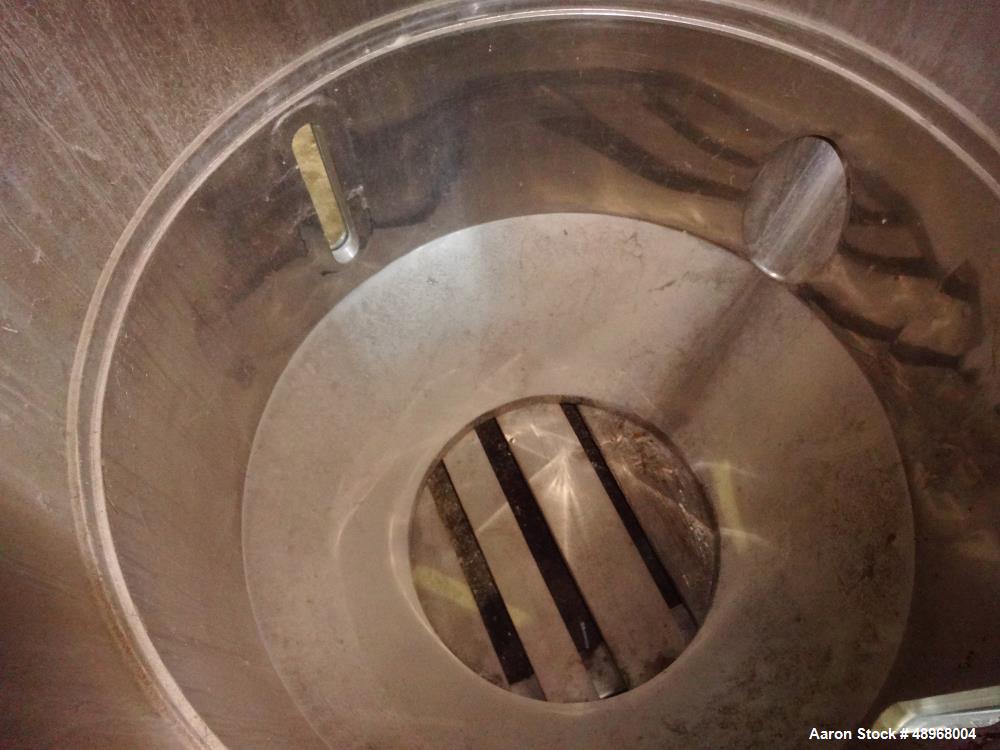 Used 24" Wurster Column/Insert, 304 Stainless Steel. Approximately 18