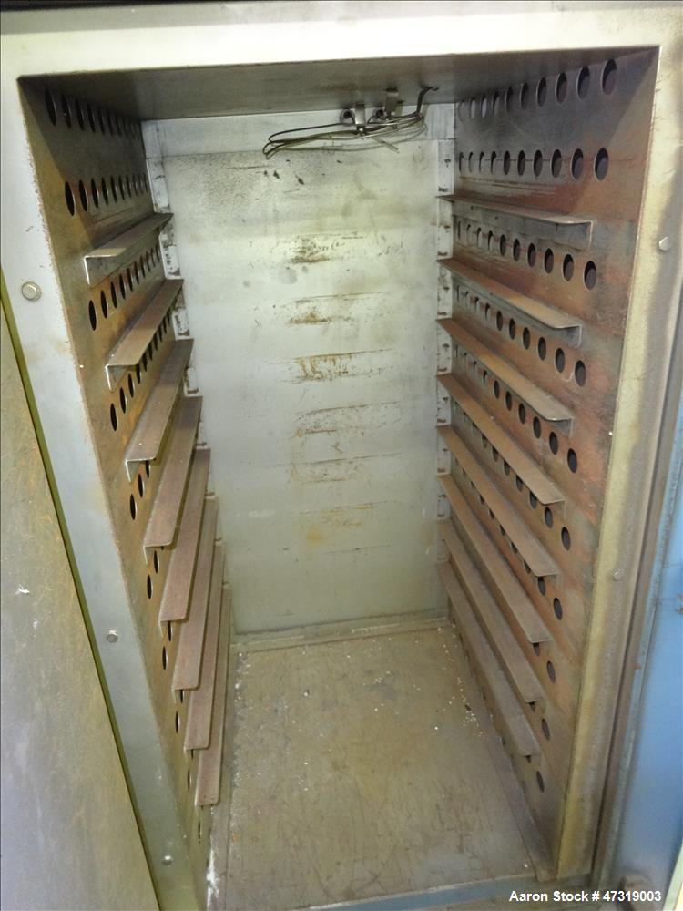 Used- Blue M Batch Oven, Model POM-106H. Internal