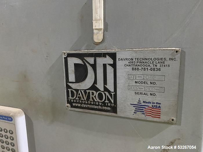 Used Davron Technologies Model DTI-1092 Batch Drying Oven. Inside dim