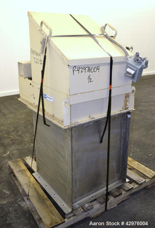 Used DCE Dalmatic Insertable Bin Vent Dust Collector, Model DLMV4/7F1