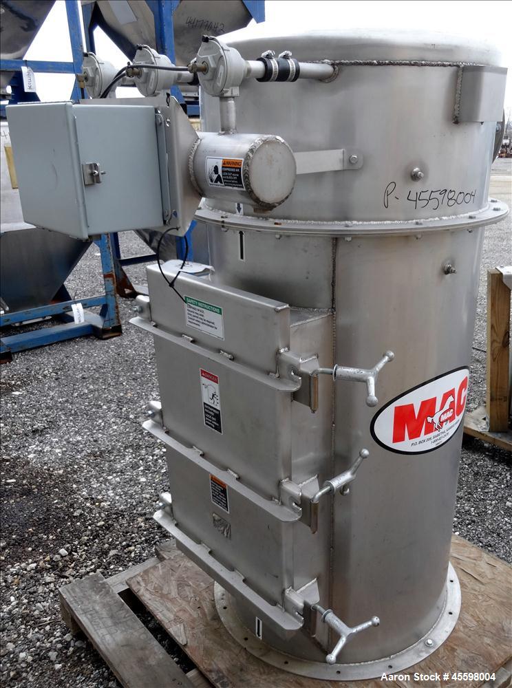 Used MAC Equipment Cartridge Type Dust Collector, Model 39AVRC7, Styl