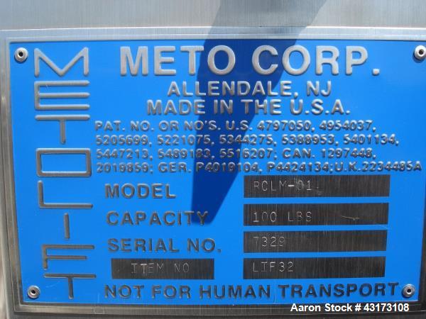 Used Meto Lift, 100 pound capacity, Model RCLM-01. 17” x 19" Platform