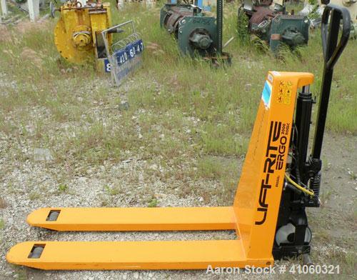 Used Lift-Rite Ergonomic 3000 12 Volt Electric/Manual Portable Scisso