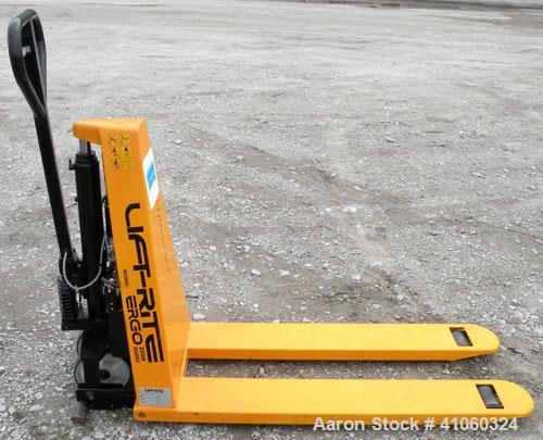 Used Lift-Rite Ergonomic 3000 12 Volt Electric/Manual Portable Scisso