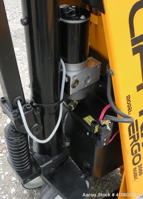 Used Lift-Rite Ergonomic 3000 12 Volt Electric/Manual Portable Scisso