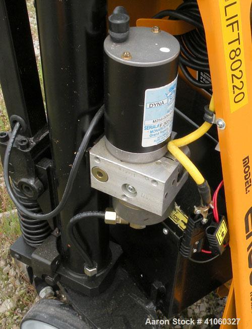 Used Lift-Rite Ergonomic 3000 12 Volt Electric/Manual Portable Scisso