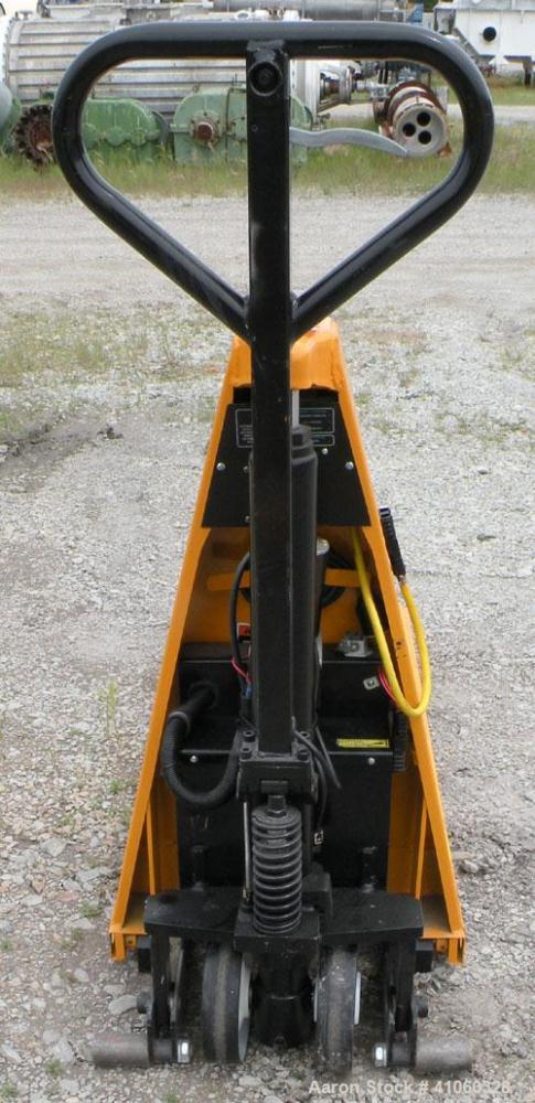Used Lift-Rite Ergonomic 3000 12 Volt Electric/Manual Portable Scisso