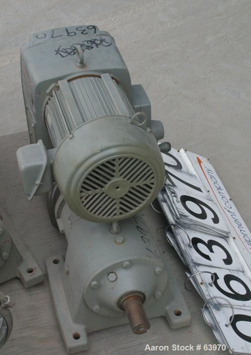 USED: US vari-drive motor, 5 hp, 230/460 1745 rpm, gearbox ratio 9.30
