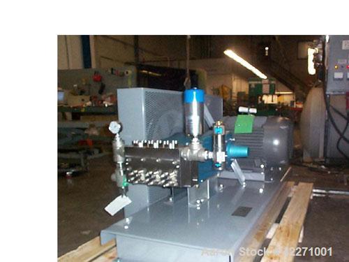 Used - CAT Liquid CO2 Triplesx Plunger Pump, Model 6821KM.CO2, Die