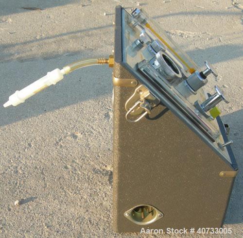 Used Alnor Dew Pointer, type 7000 U. Max measuring limits from 10 d