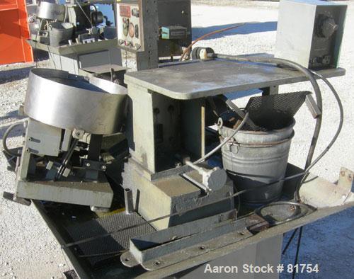 USED: Snow Mfg Co Horizontal Machine, Model HT-1-S. Single/horizontal