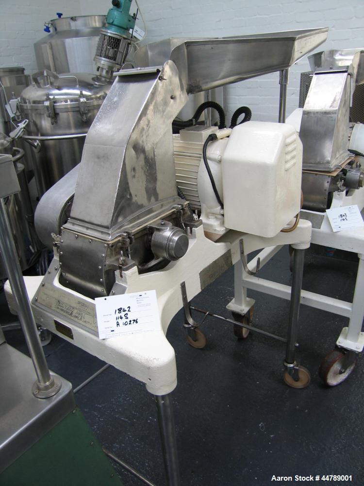 UsedApex Mill, stainless steel. New set of swinging blades. Machine