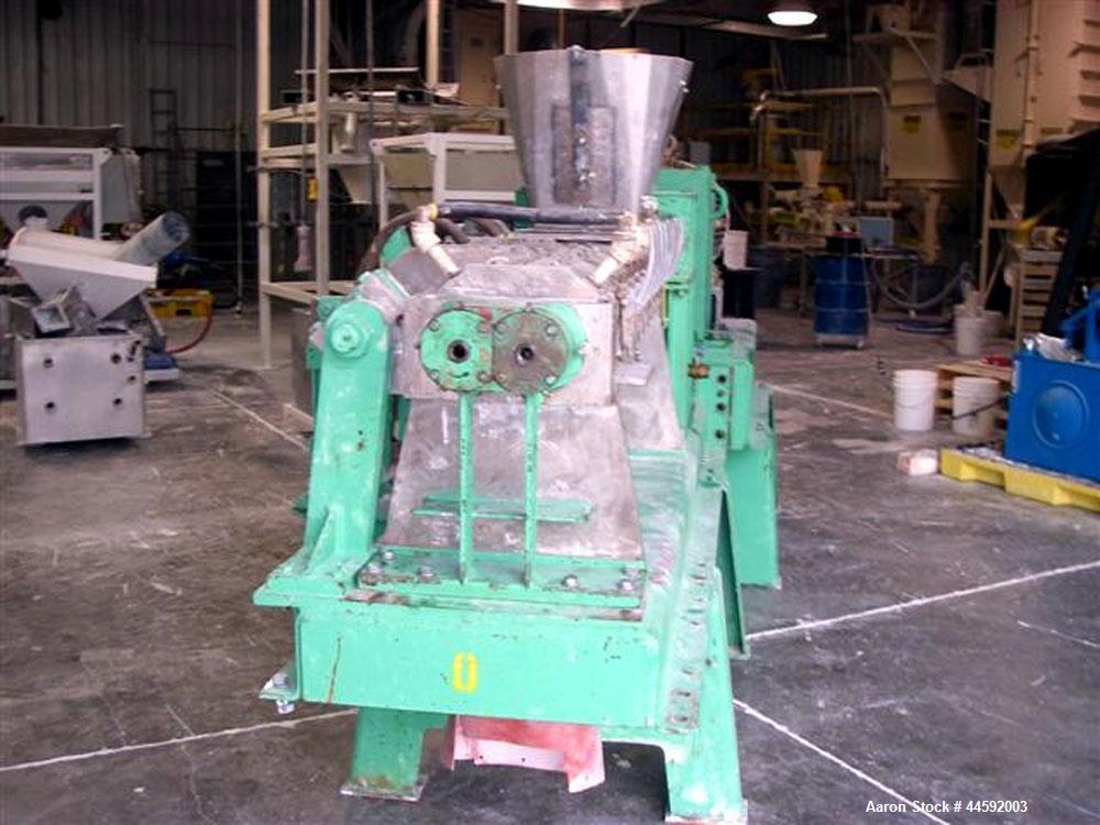 Used-Teledyne Readco Horizontal 6" Twin Screw Con