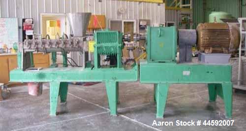 Used Teledyne Readco Horizontal 6" Twin Screw Continuous Mixer. Const