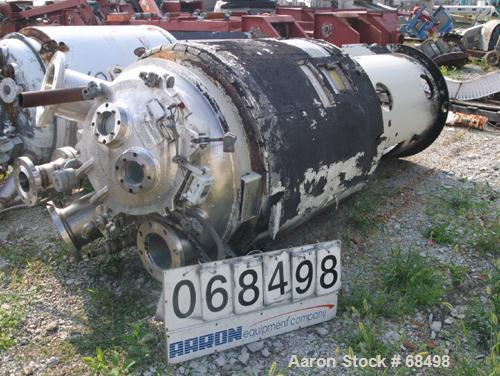 USED: Daymax mixer, model 200, 304 stainless steel. 200 gallon total