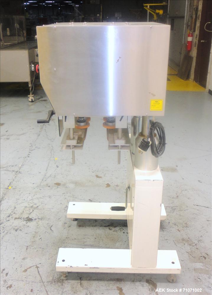 Used D.L.Tech (Aesus) Model DLCAP-2E Cap Retorquer. Machine is capabl