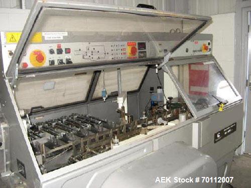 UsedMarchesini BA 400 Horizontal Continuous Motion Cartoner, cantilev