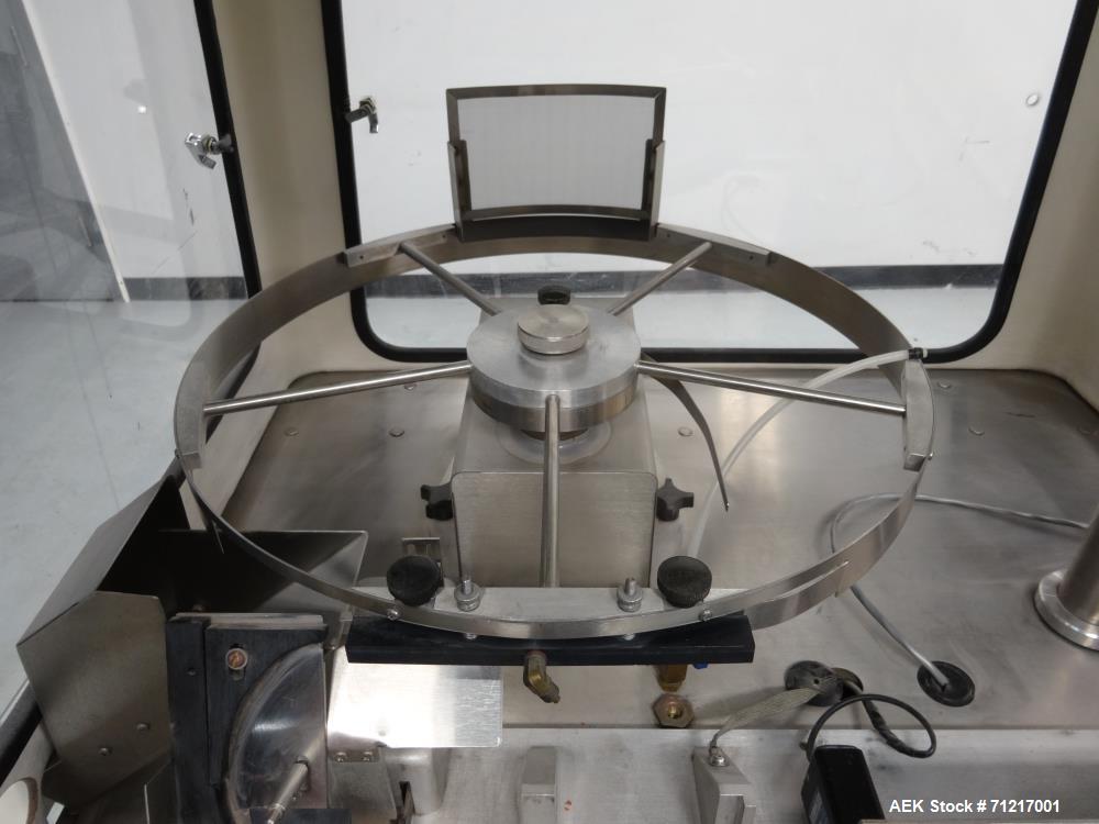 Used Mocon Vericap Model V-2110 High-Speed Capsule Weighing and Sorti