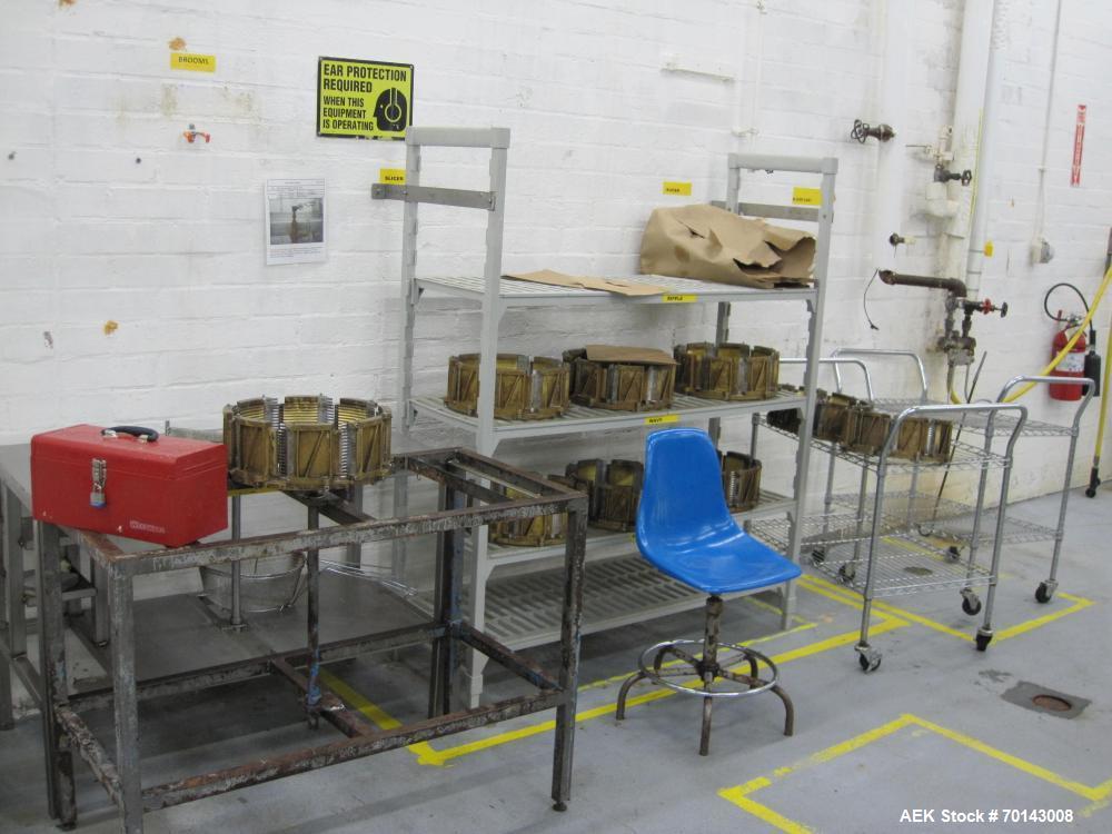 Used3,200 Pound Continuous Potato Chip Line including heat and contro