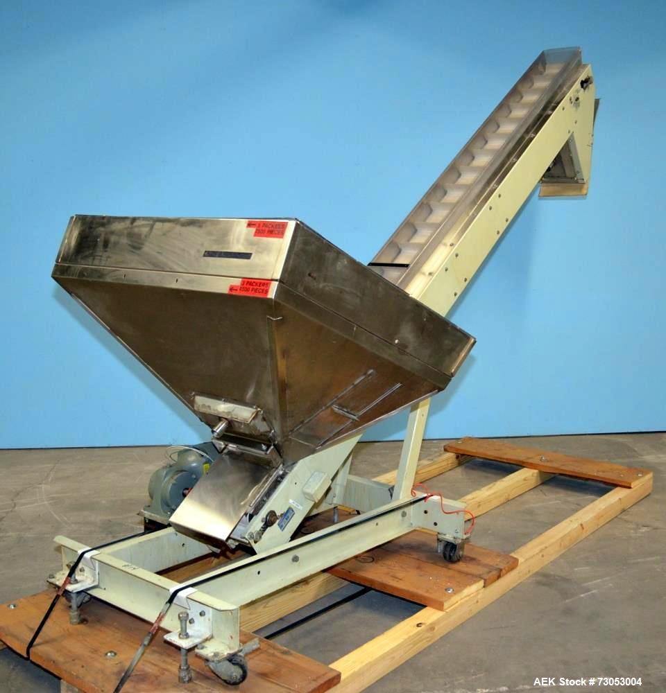 Used Hoppmann Corp EP 8 in W Incline Conveyor with Hopper. 8 in W Cl