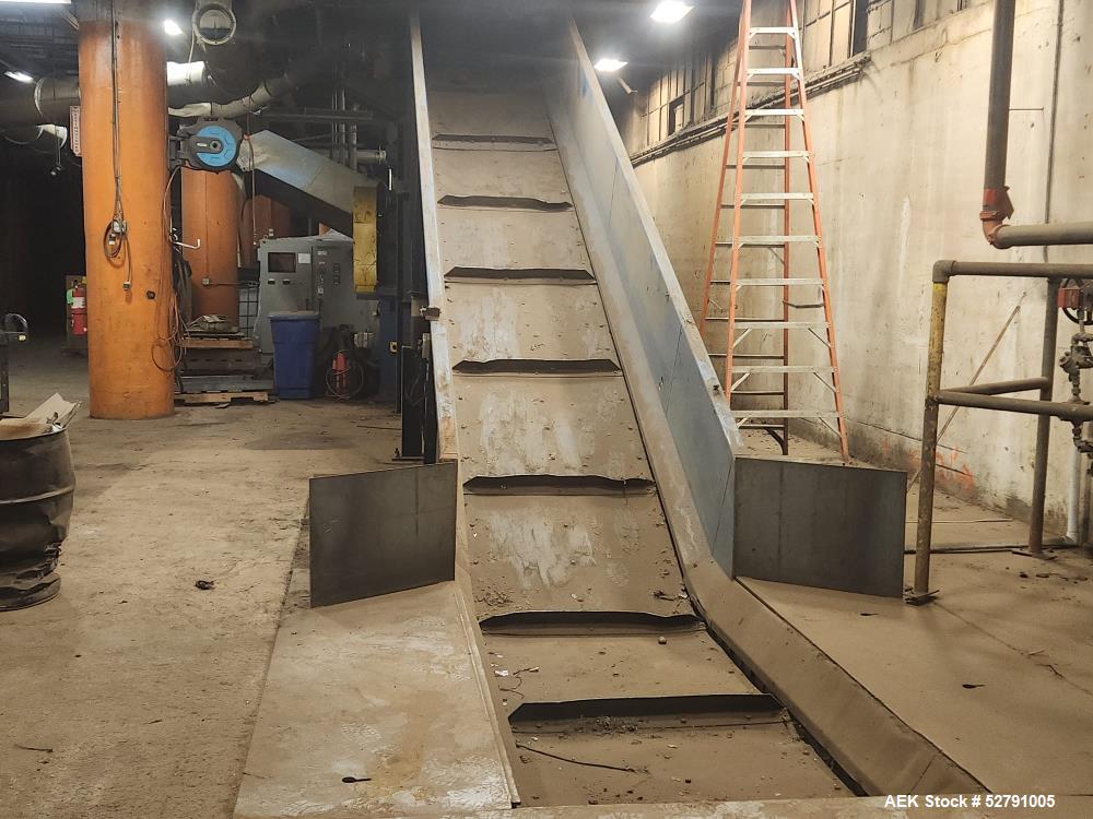 Used Hustler Pit Conveyor, Rubber Over Steel Rollers With Scalping Pl