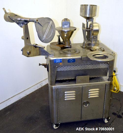 Used Parke-Davis Type 8 Semi-Automatic Capsule Filler (Parts Machine
