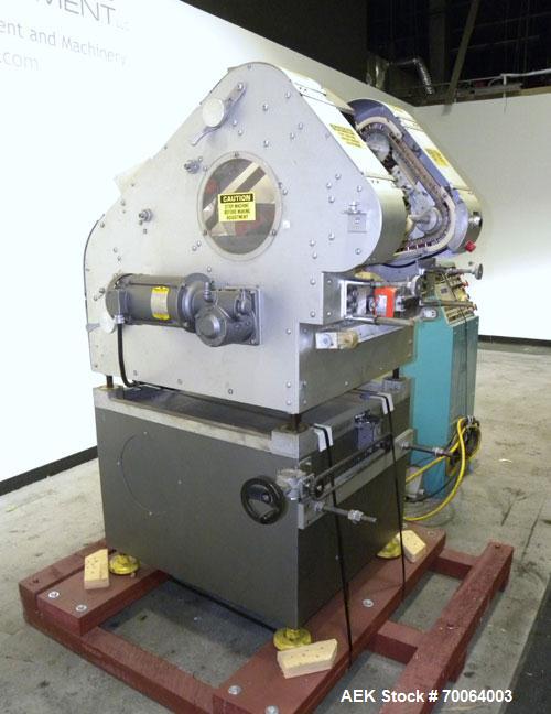 Used Merrill Model 72-16AD Automatic Inline Slat Counter. Filler is c