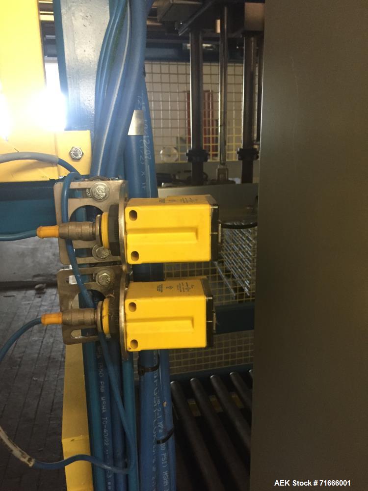 Used Newcastle Telescoping Sheet Dispenser, Model RM-960. Automatical