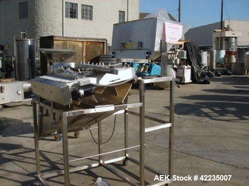 Used ProQuip Capsule/Tablet Sorter, Model TCS8. 8 Lane, 3 size separa