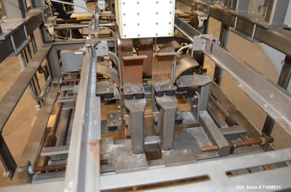 Used Pearson Model H101 Tray Former. Maximum speed of 40 trays per mi