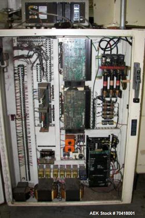 UsedDoboy Model J Wrapper with incline product feeder. Servo driven s