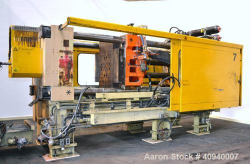 Used Husky Horizontal Injection Mold Machine, 500 Tons, Model LX500.