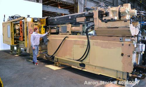 Used Husky Horizontal Injection Mold Machine, 500 Tons, Model LX500.