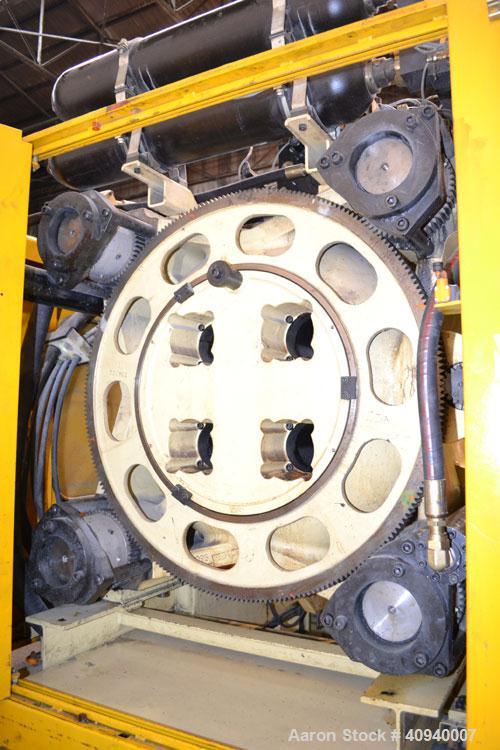 Used Husky Horizontal Injection Mold Machine, 500 Tons, Model LX500.
