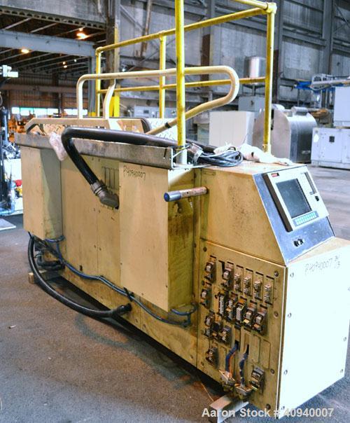 Used Husky Horizontal Injection Mold Machine, 500 Tons, Model LX500.