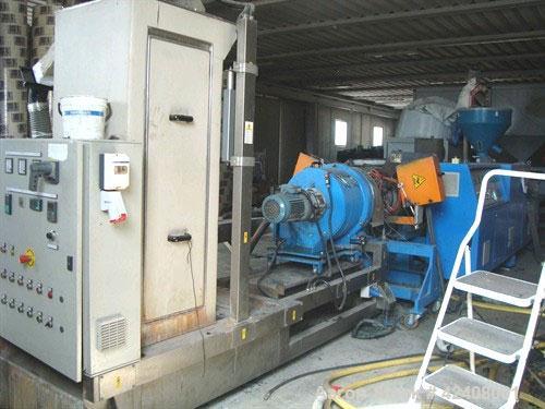 UsedAmut EA 130 Single Screw Extruder with Materozza die cut. Screw d