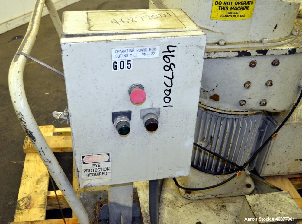 Used Seishin Enterprise Orient Cutter Type Mill, Model VM-32, Carbon